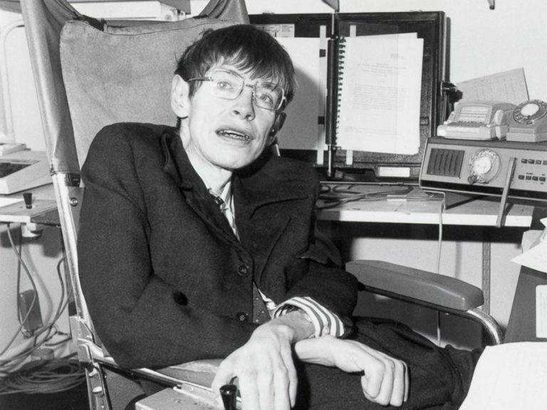 Stephen Hawking: his great mind and successful life